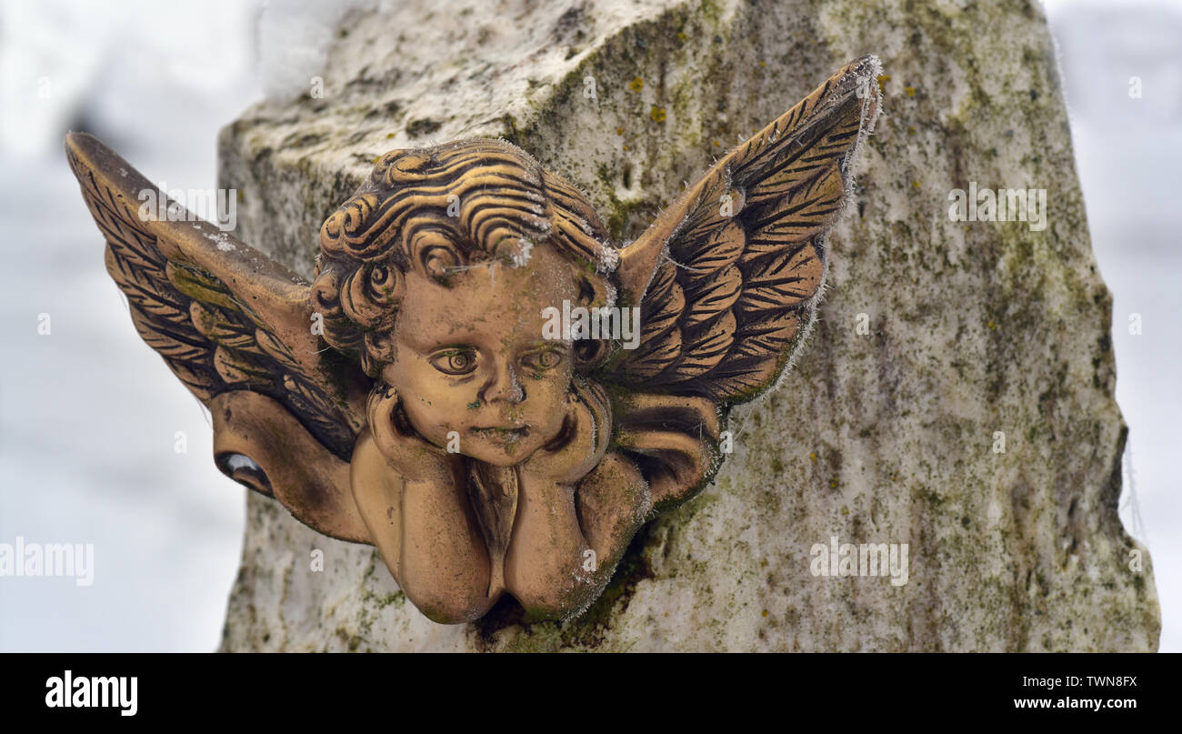 Copper angel hi-res stock photography and images - Alamy
