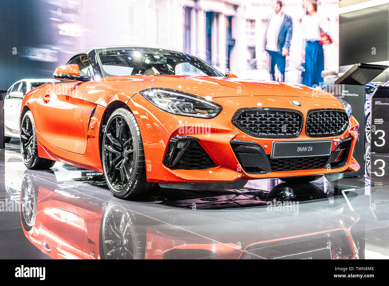 Bmw z4 m40i hi-res stock photography and images - Alamy