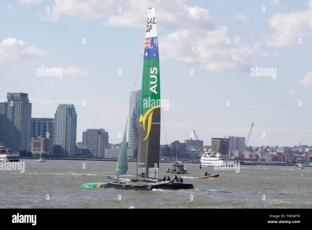 Rudder usage hi-res stock photography and images - Alamy