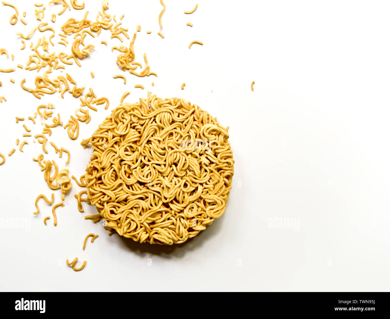 Instant noodle in the circle shape Stock Photo - Alamy