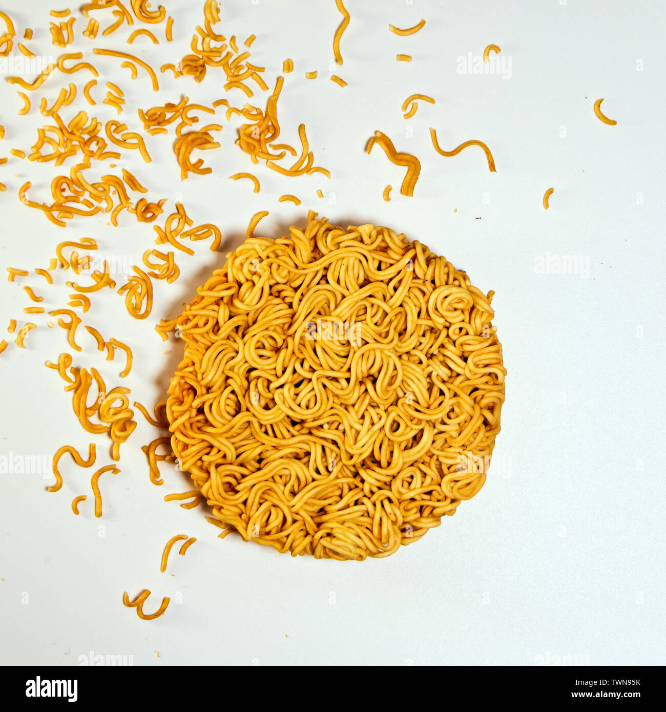 Instant noodle in the circle shape Stock Photo - Alamy