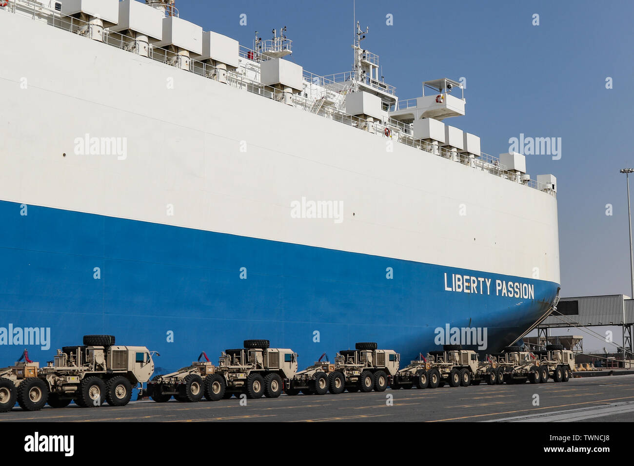 Port of shuaiba hi-res stock photography and images - Alamy
