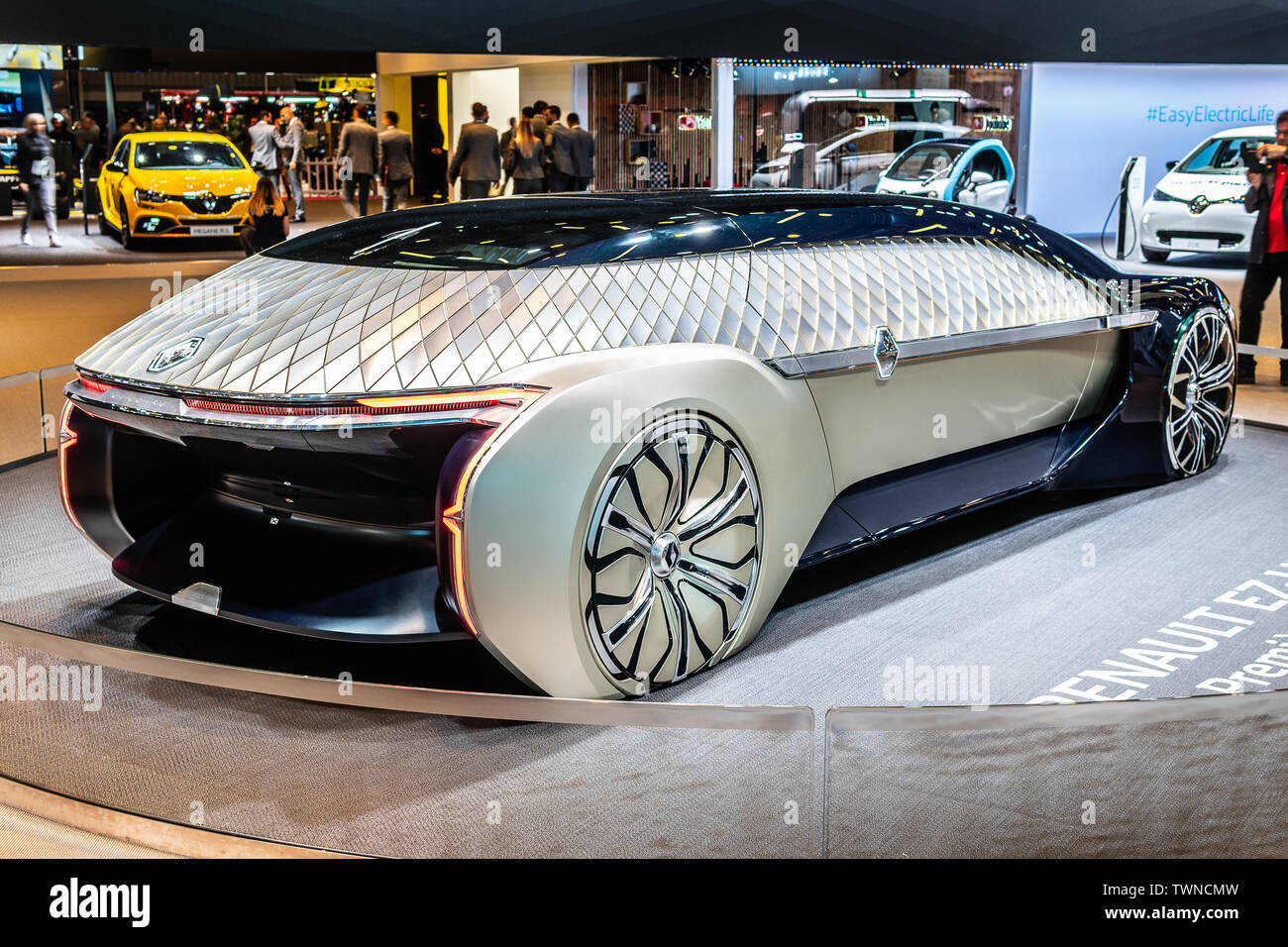 Paris, France, Oct 02, 2018 big electric autonomous robo car mobile ...