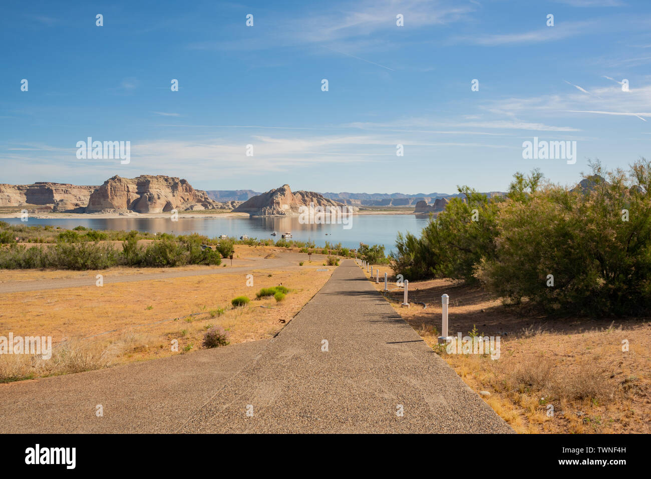 Lake powell resorts and marinas hi-res stock photography and images - Alamy