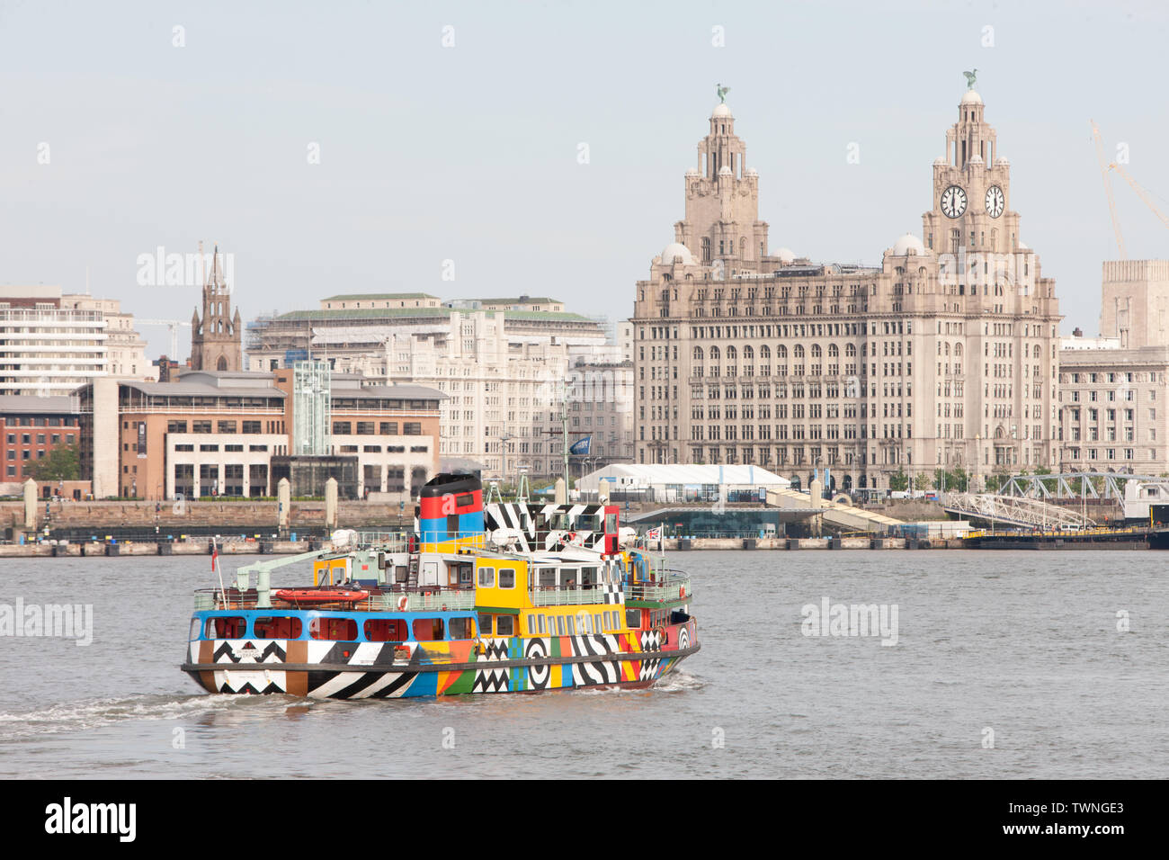 Liverbirds,Royal,Liver Building,waterfront,Ferry Across The Mersey ...