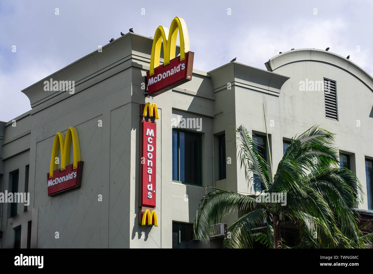 Maccas hi-res stock photography and images - Alamy