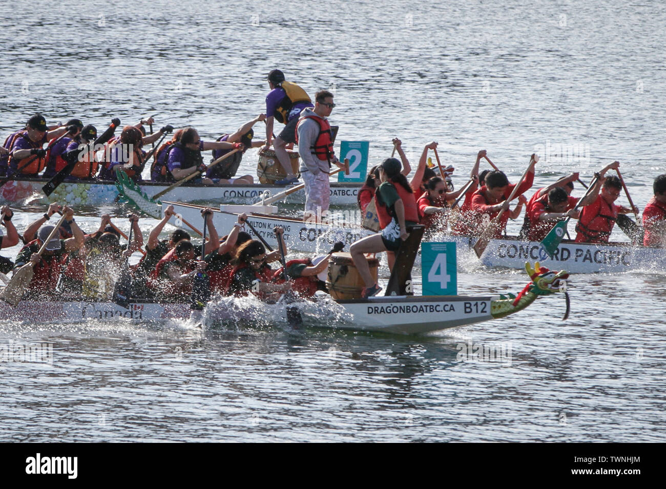 Vancouver, Canada. 21st June, 2019. Participants compete in a dragon ...
