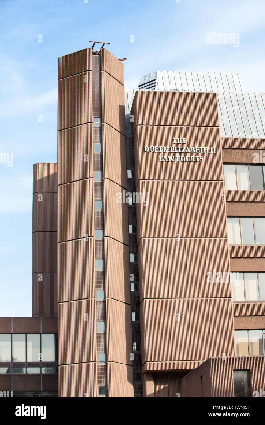 Liverpool crown court hi-res stock photography and images - Alamy