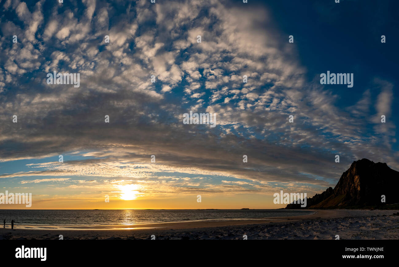 Norway summer solstice hi-res stock photography and images - Alamy