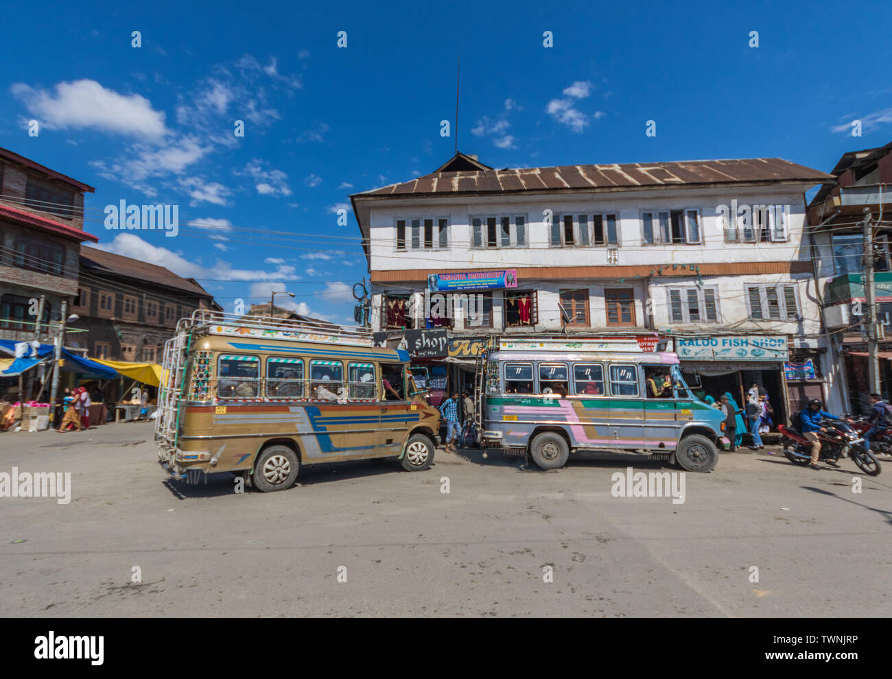 Srinagar, India - surrounded by the mountains of Kashmir, Srinagar is ...