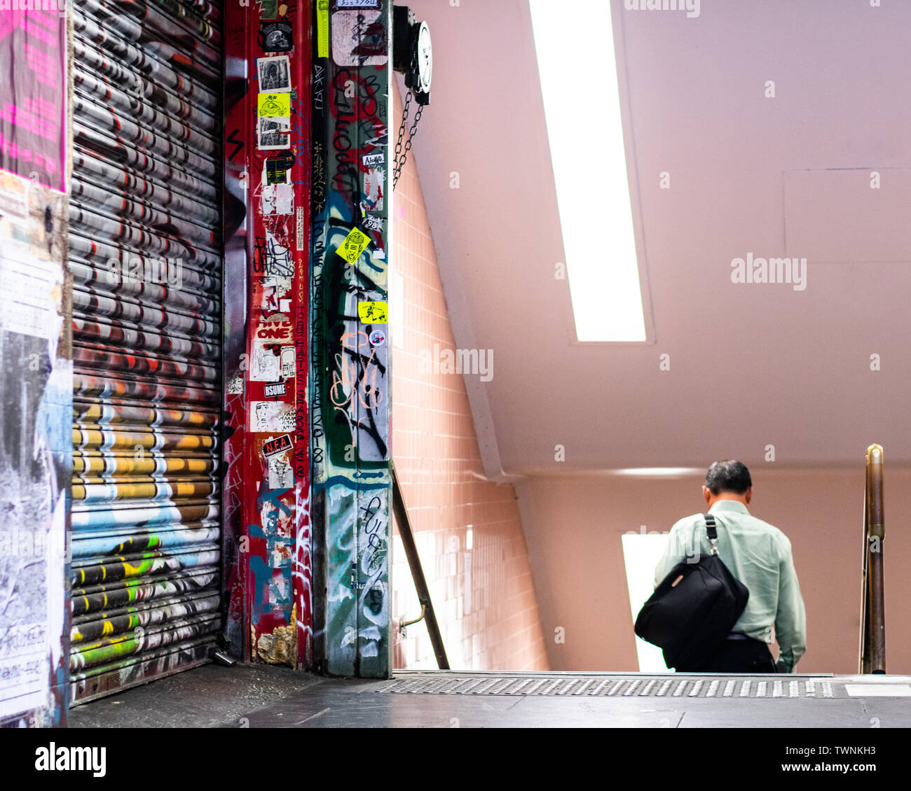 Man walking down bus stairs hi-res stock photography and images - Alamy