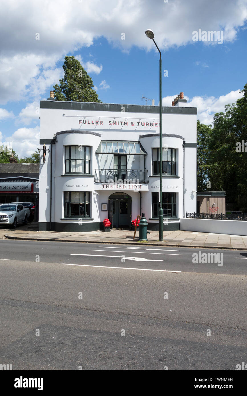 Lion house barnes hi-res stock photography and images - Alamy