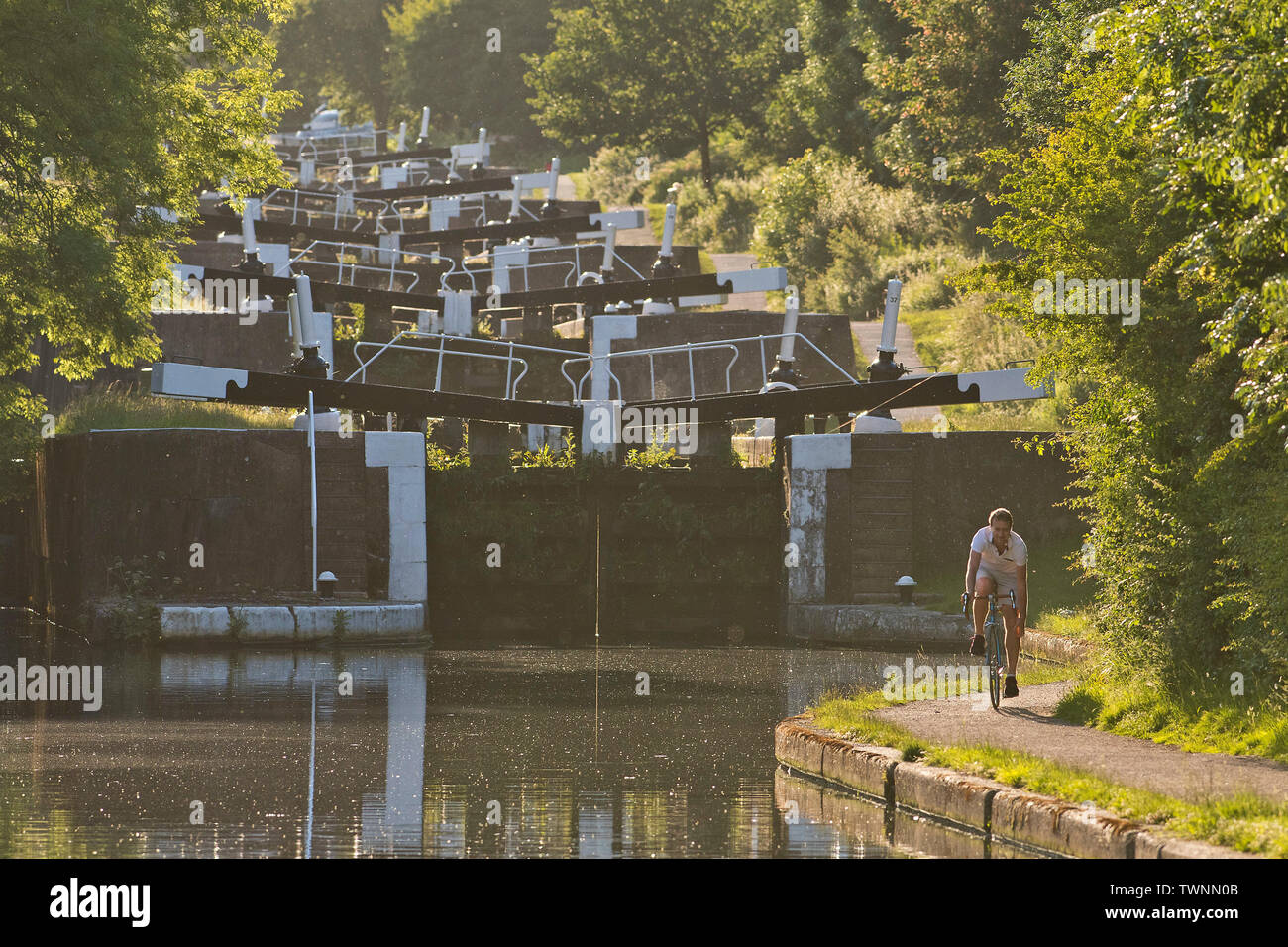 Flight of 21 locks hi-res stock photography and images - Alamy