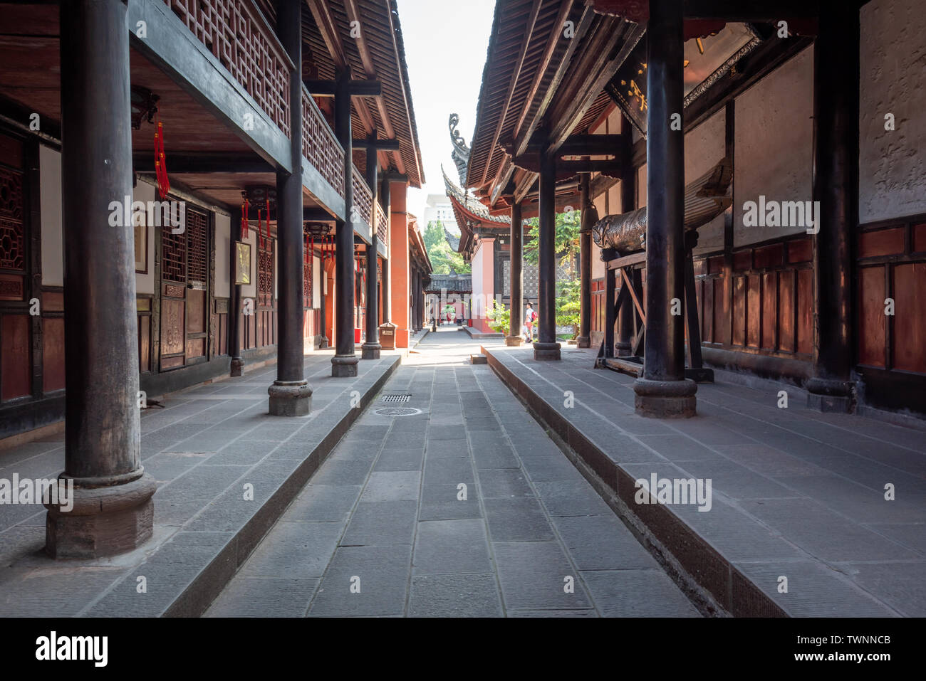 Monastery chinese hi-res stock photography and images - Alamy