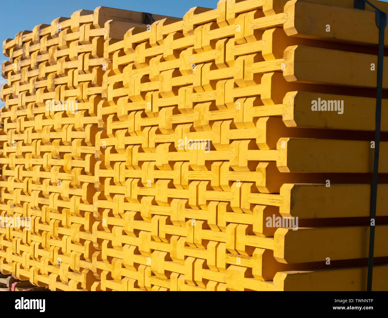 Timber formwork beams hi-res stock photography and images - Alamy