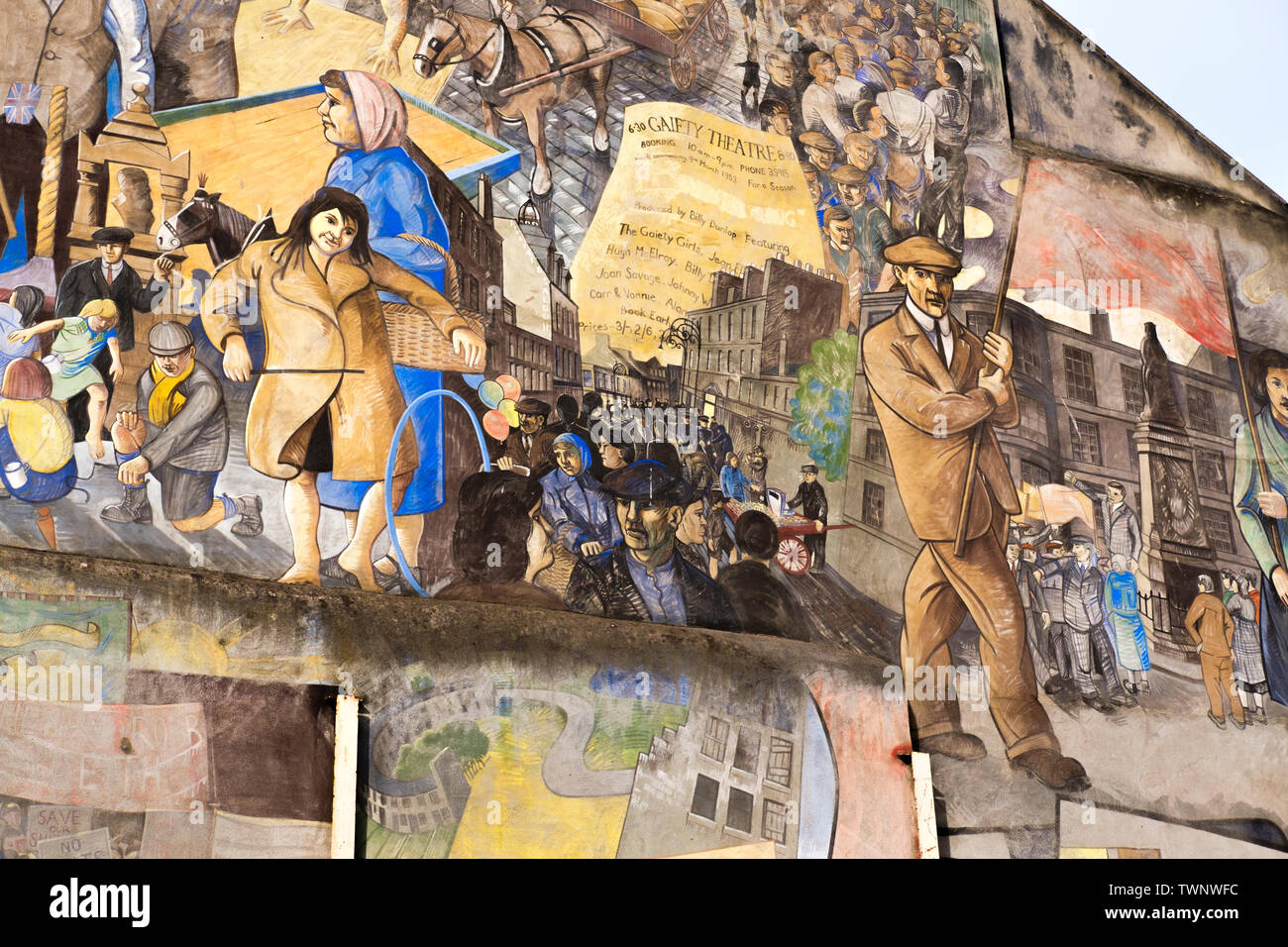 Gable end artwork hi-res stock photography and images - Alamy