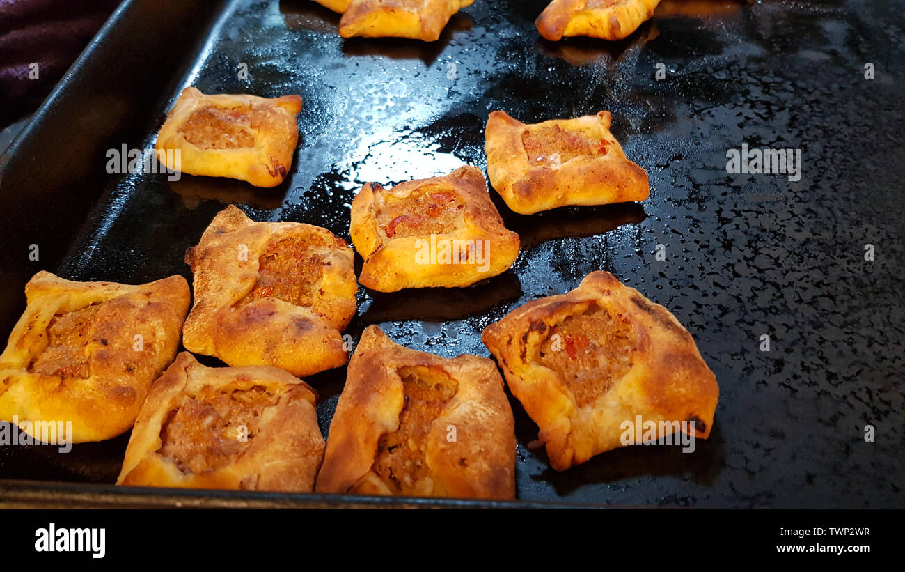 Lebanese meat pies hi-res stock photography and images - Alamy