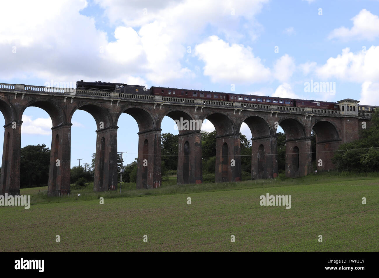 Stanier black five hi-res stock photography and images - Alamy