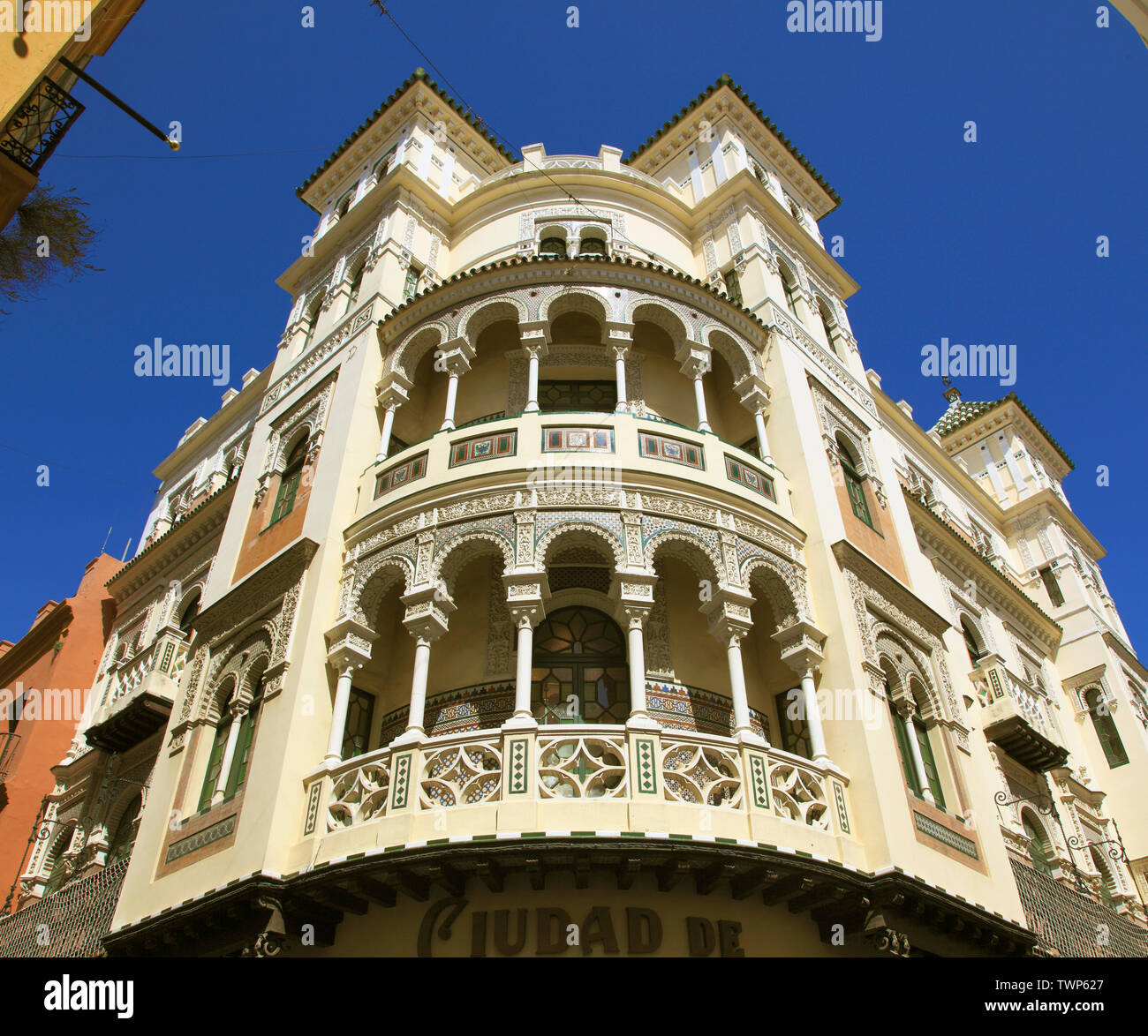 Typical architecture andalusia hi-res stock photography and images - Alamy