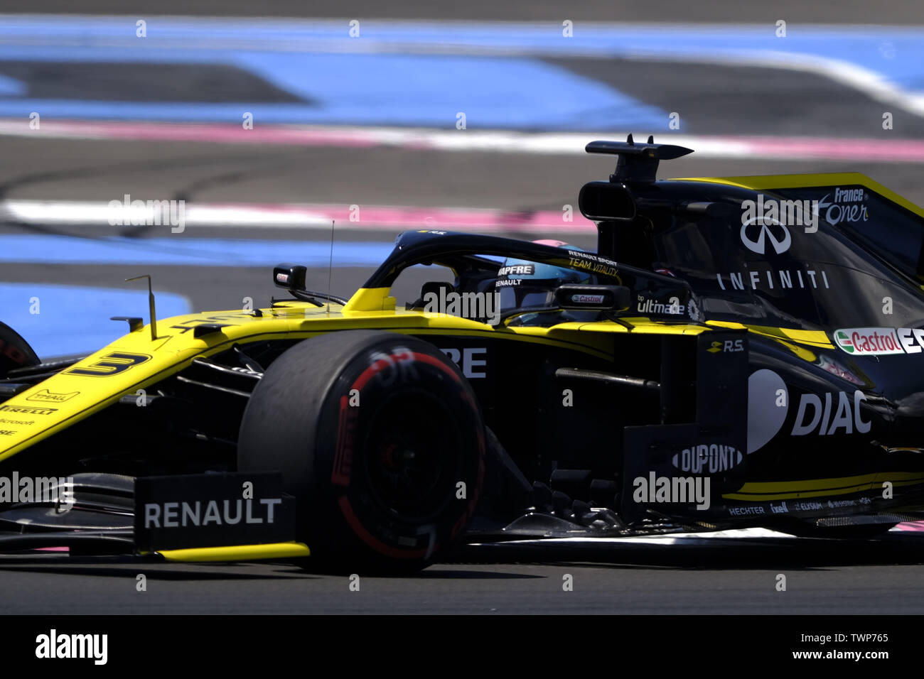 Le Castellet, Var, France. 22nd June, 2019. Renault Driver DANIEL ...