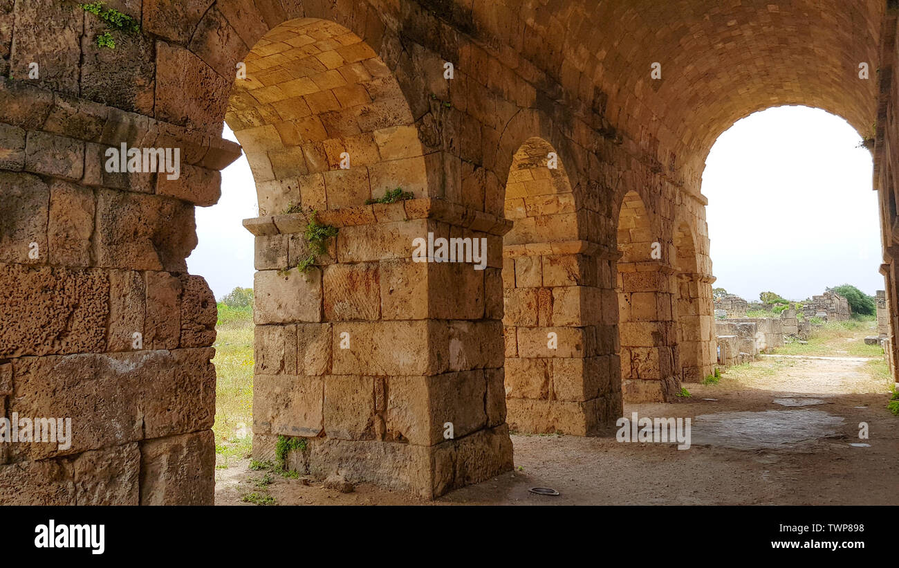 City of tyre beirut hi-res stock photography and images - Alamy