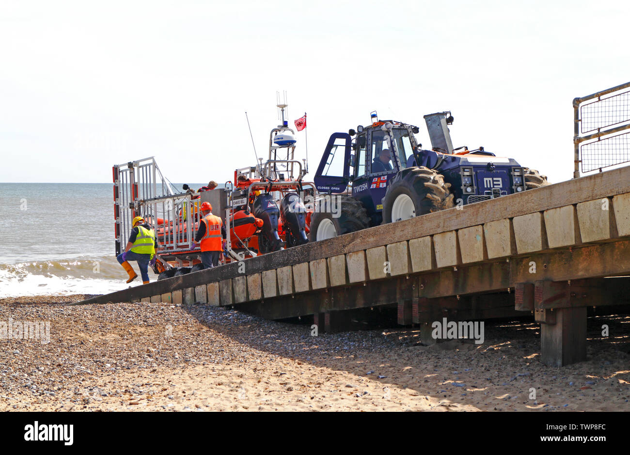Coastal rescue boat hi-res stock photography and images - Alamy