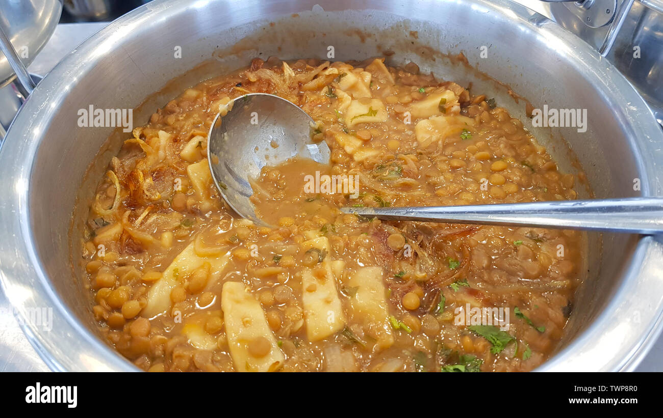 Saj lebanon hi-res stock photography and images - Alamy