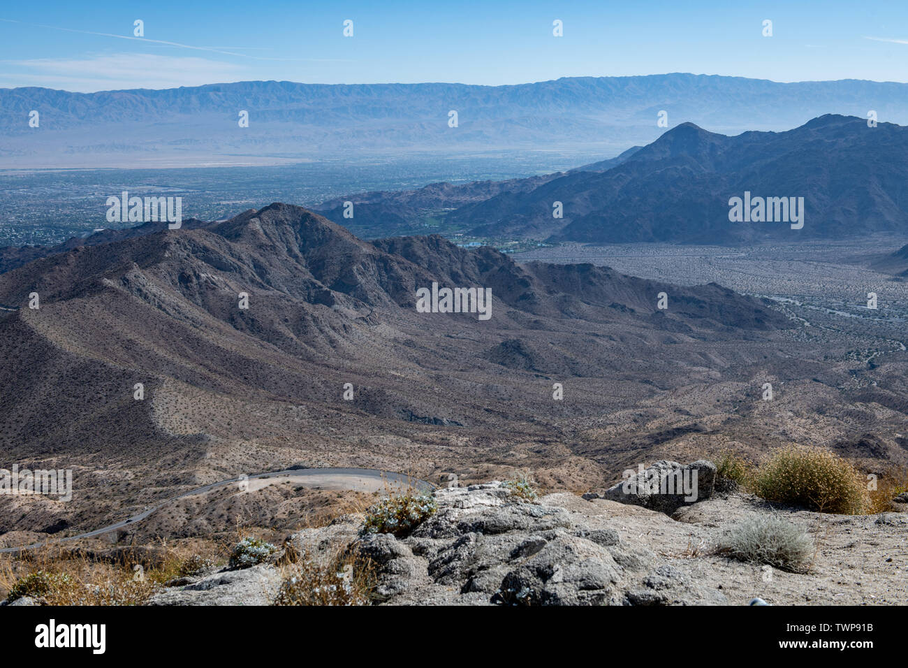 Palm desert vista point hi-res stock photography and images - Alamy