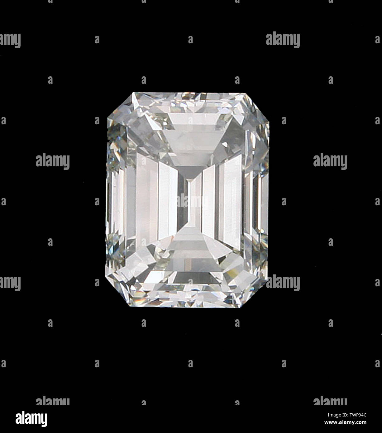 STILL LIFE OF A RECTANGLE SHAPED DIAMOND Stock Photo - Alamy