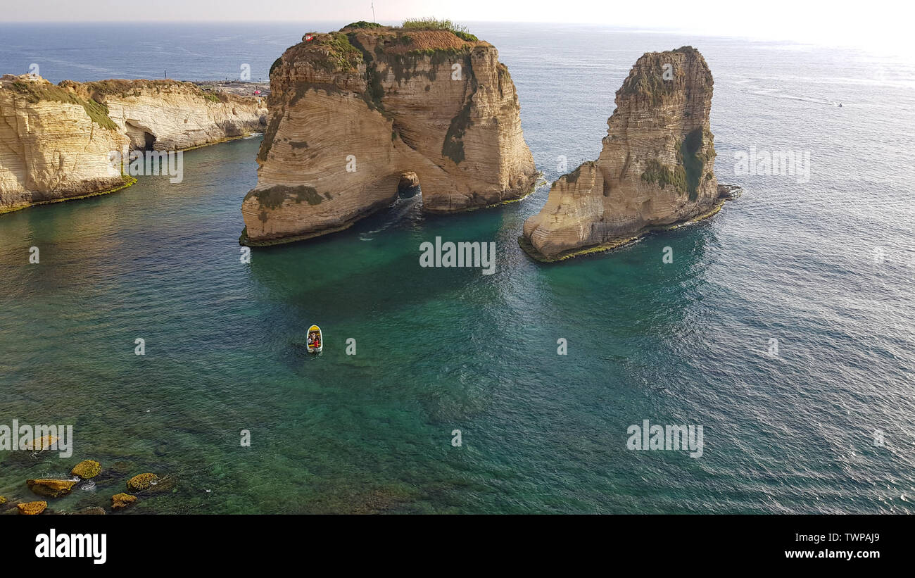 Rouche rock hi-res stock photography and images - Alamy