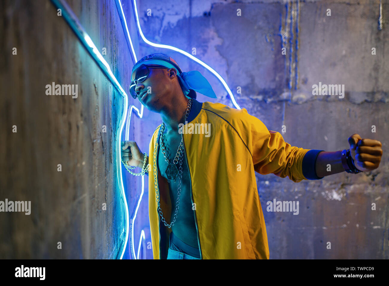 Hip hop dancer neon light hi-res stock photography and images - Alamy