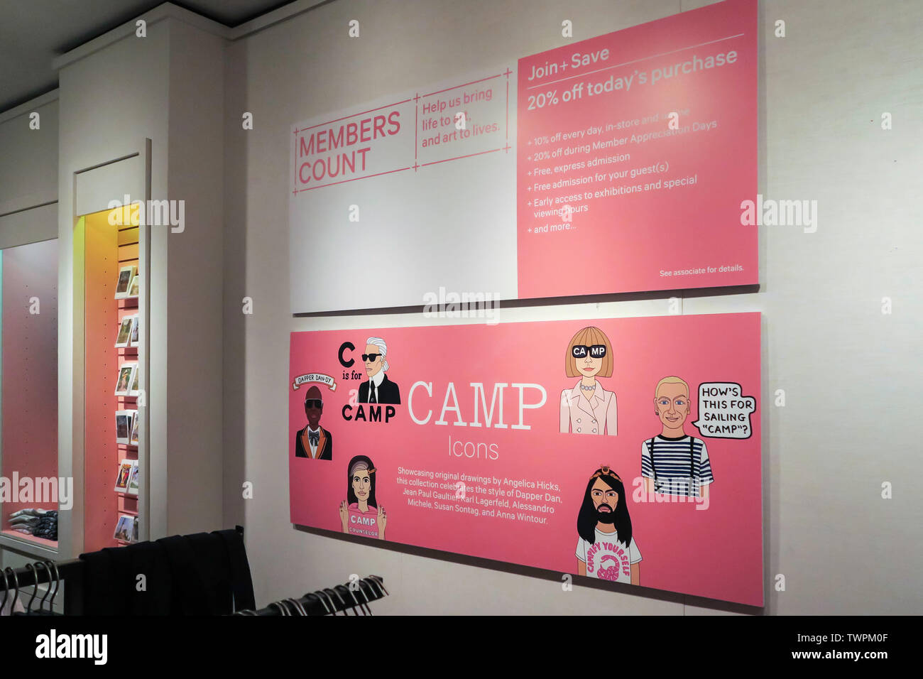 American advertising museum hi-res stock photography and images - Alamy