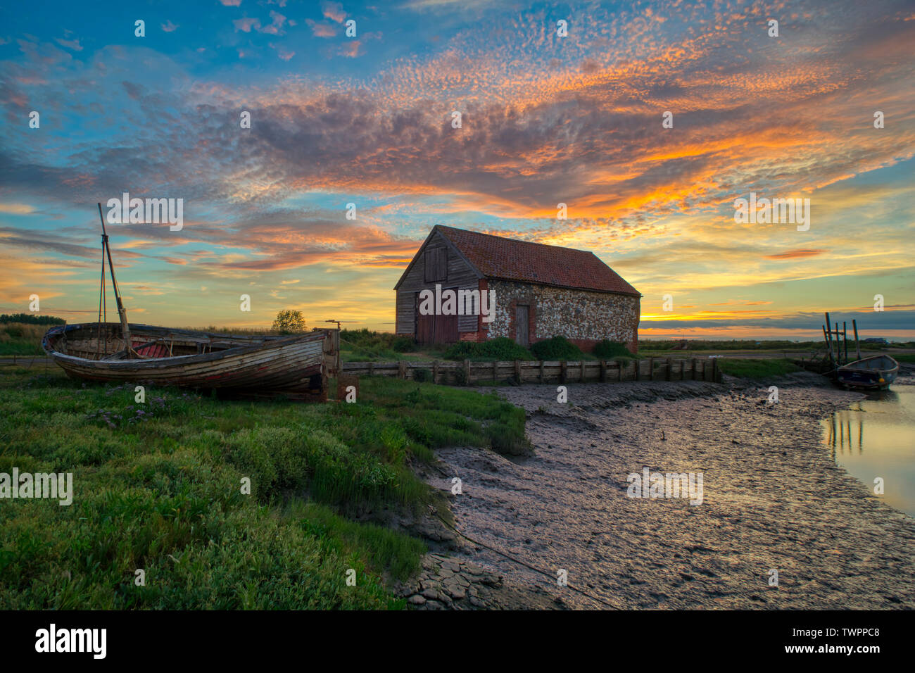 Thornham Staithe Coal Barn at Thornham on the North Norfolk coast near ...