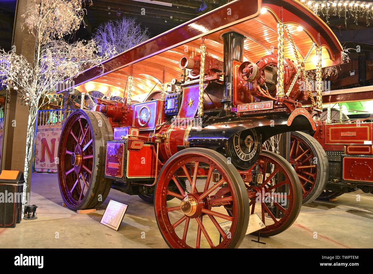 Showmans hi-res stock photography and images - Alamy