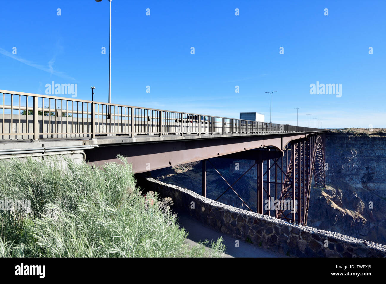 The Perrine Bridge Over Snake River Stock Photo - Alamy