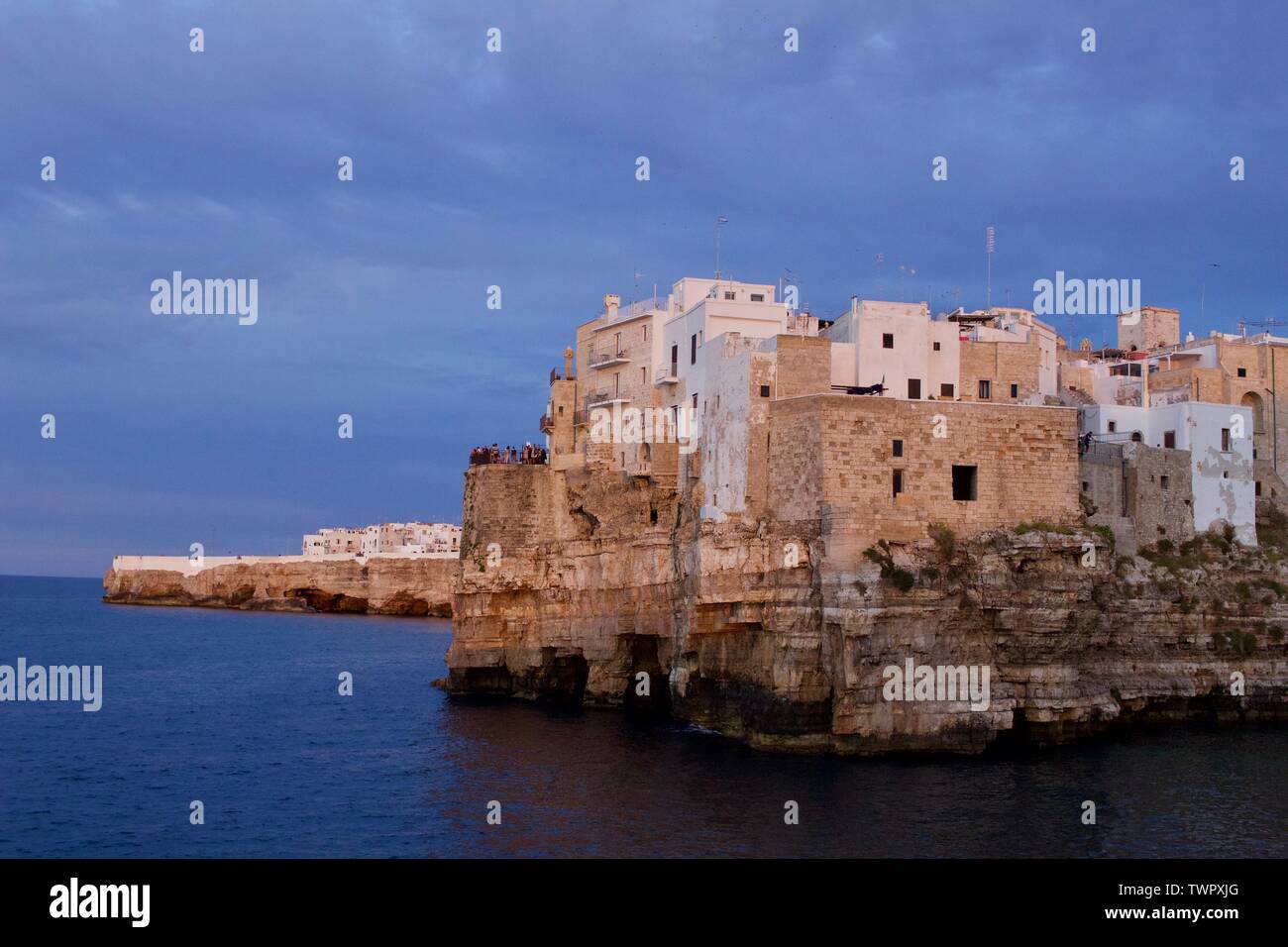 Buildings in polignano mare hi-res stock photography and images - Alamy