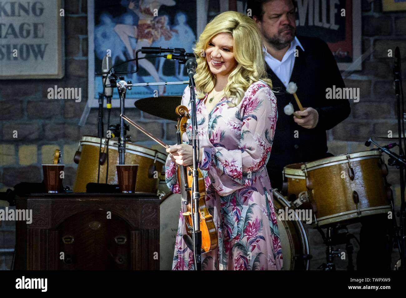 June 21, 2019 - Toronto, Ontario, Canada - American bluegrass-country ...