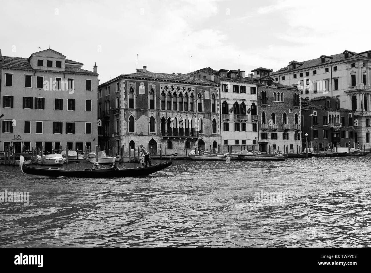 Europe italian italia canal Black and White Stock Photos & Images - Alamy