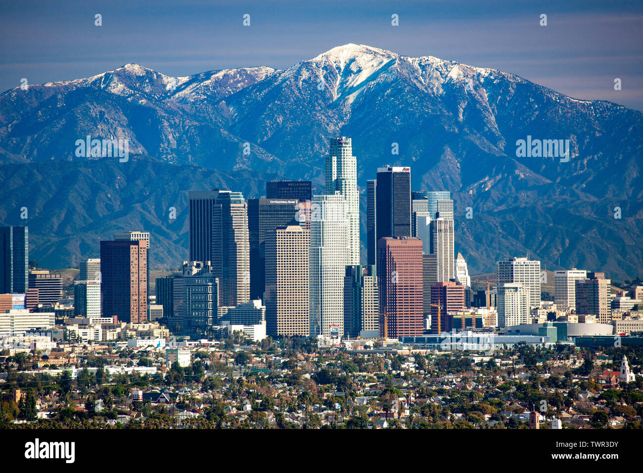 Los angeles city hall and union station hi-res stock photography and ...