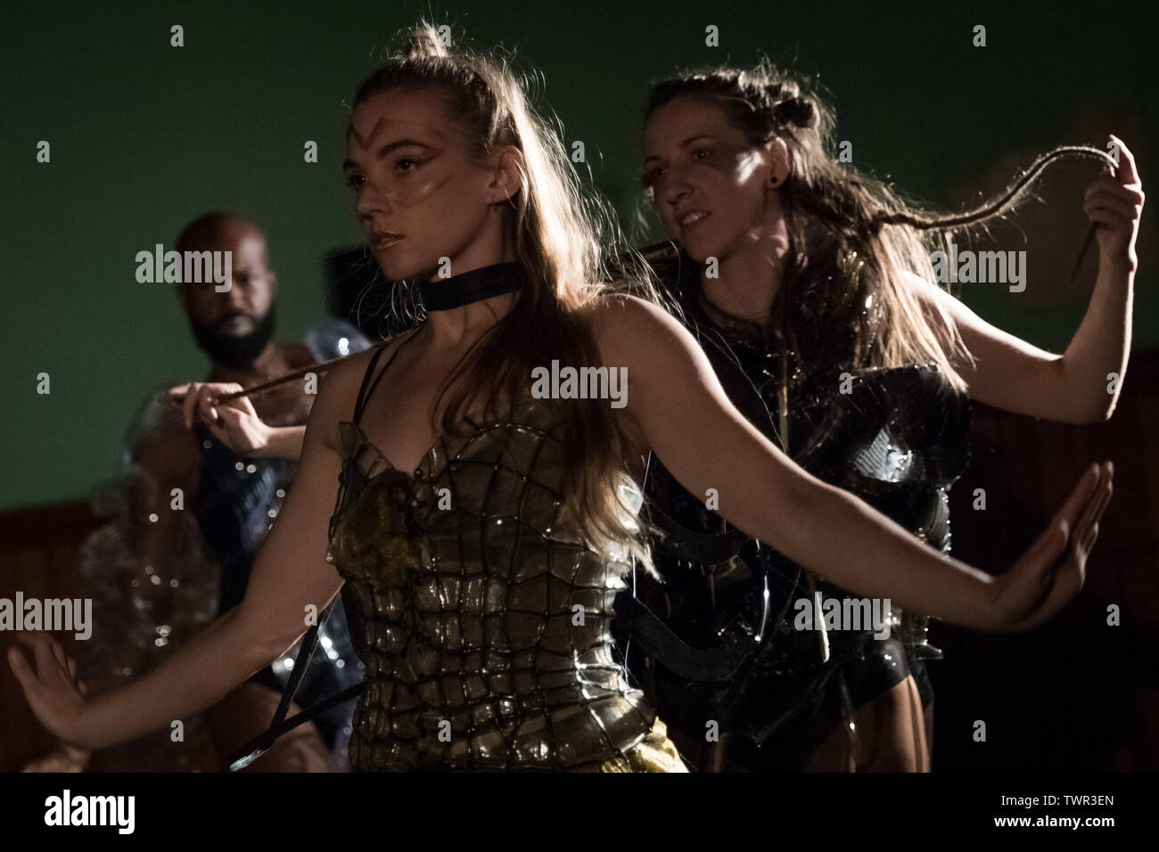 Shakers dance hi-res stock photography and images - Alamy