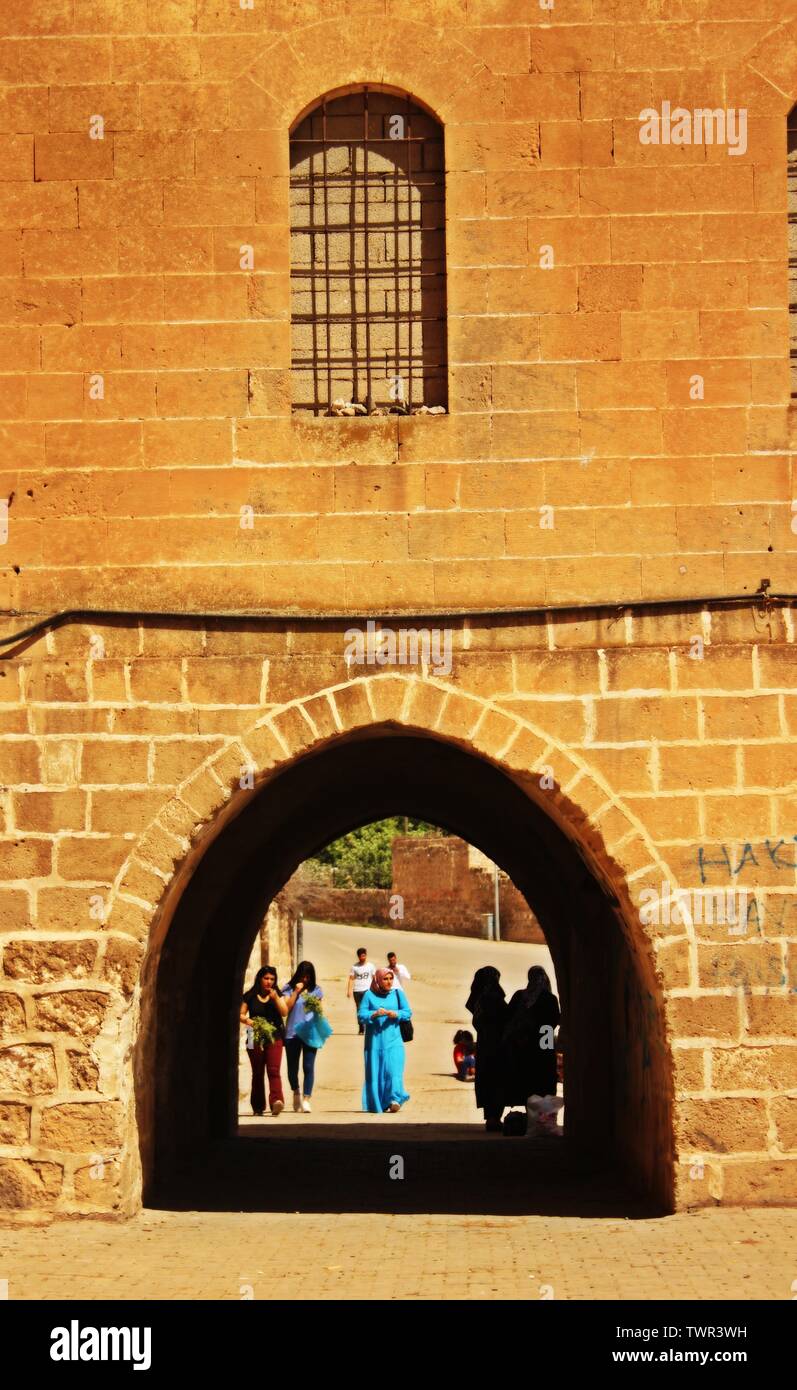 Midyat hi-res stock photography and images - Alamy