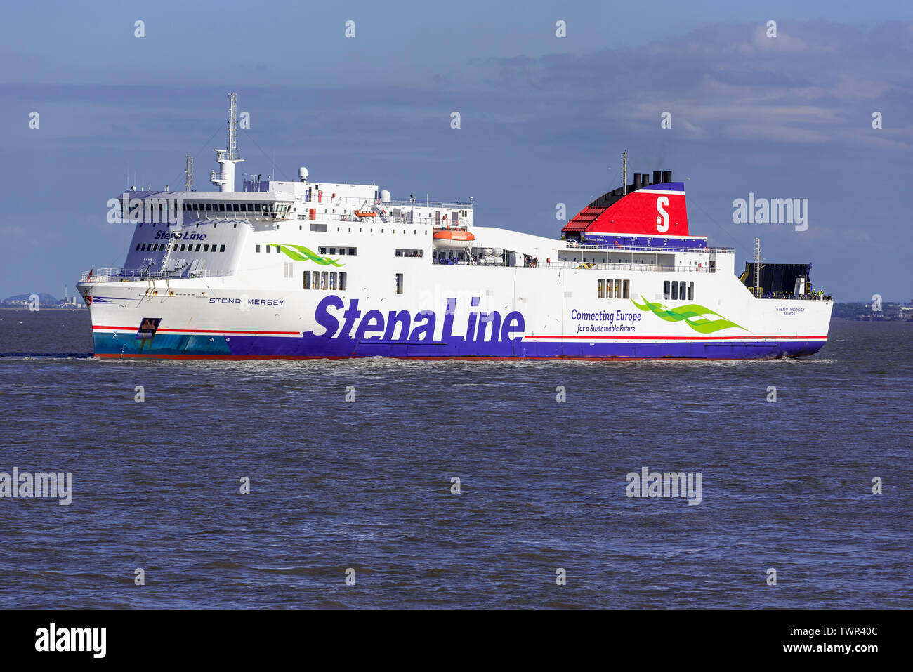 Stena Mersey in the river Mersey at Twelve Quays Birkenhead Stock Photo ...
