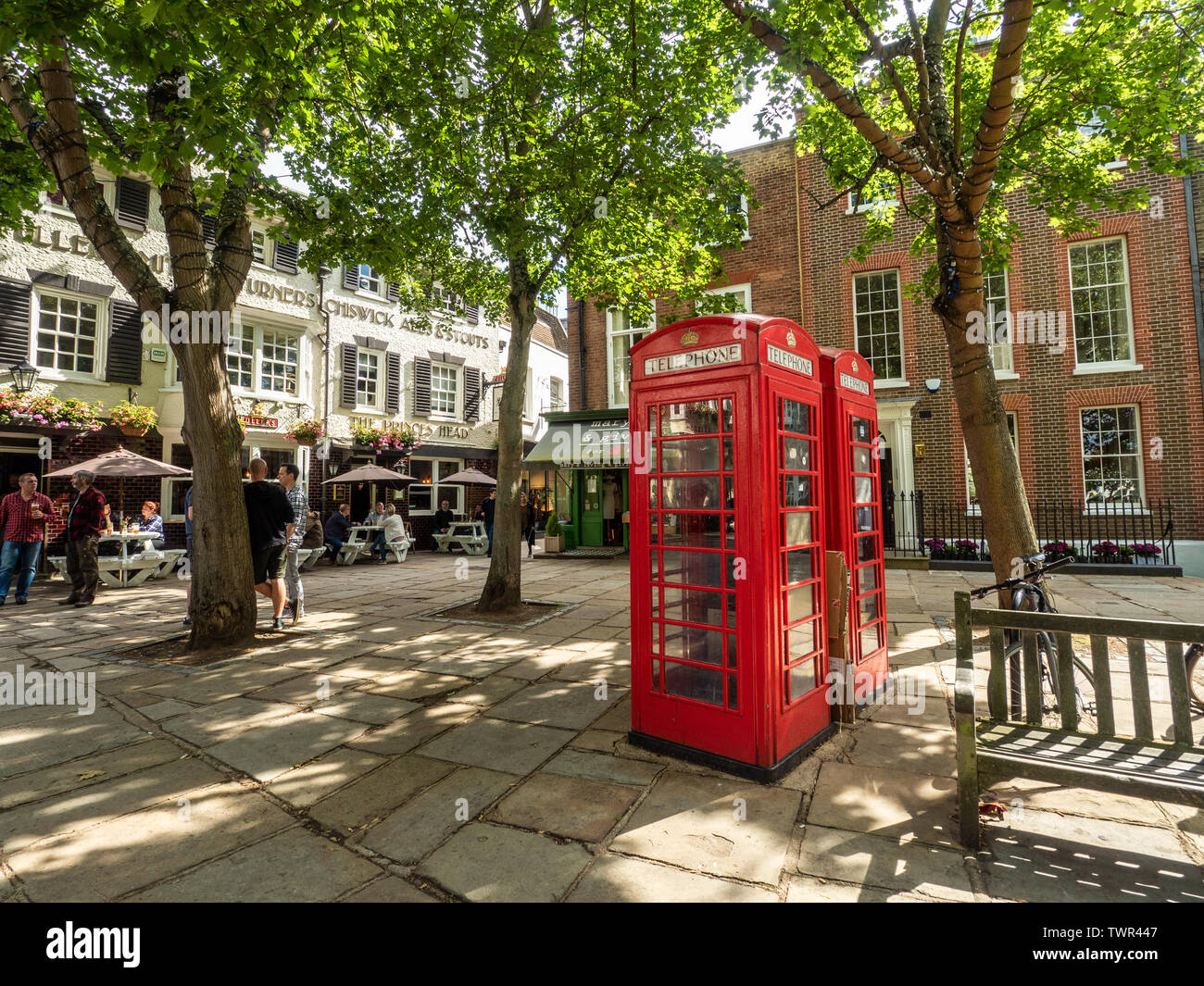 Borough richmond hi-res stock photography and images - Alamy