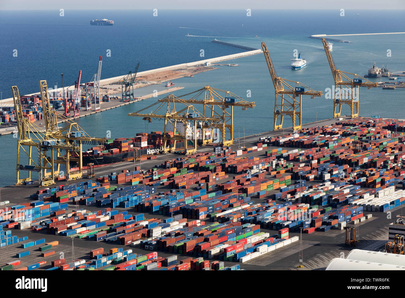 Port of Barcelona, Spain's third and Europe's ninth largest container ...