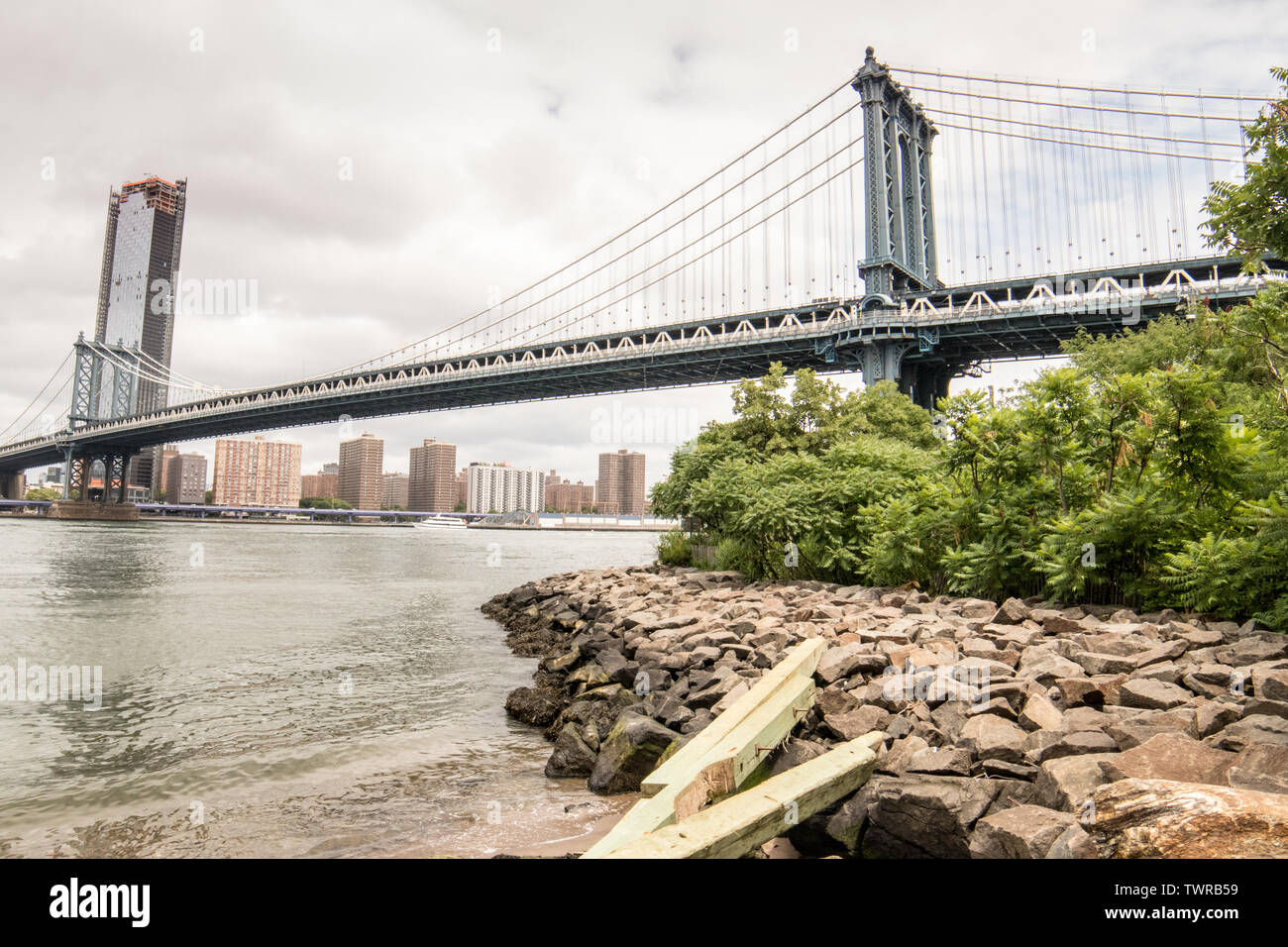 Warren truss structure High Resolution Stock Photography and Images - Alamy