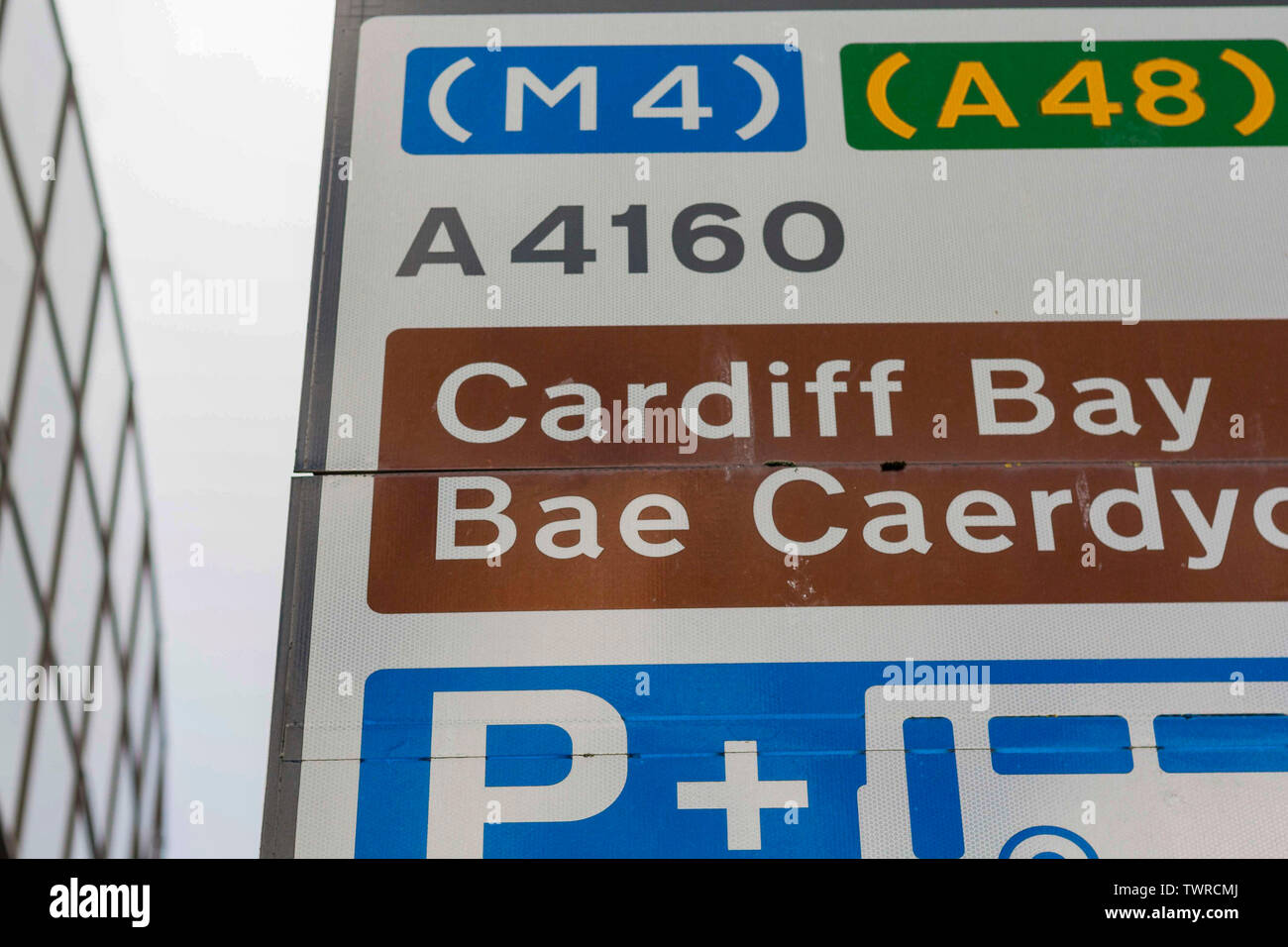 CARDIFF, UNITED KINGDOM. 27th Oct 2017. A walk through Cardiff city ...