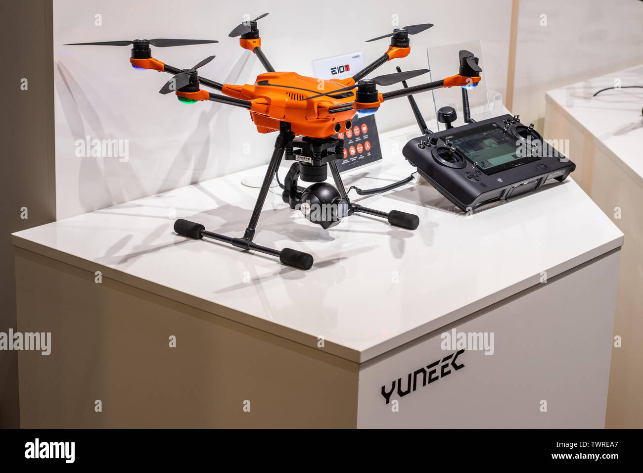 Yuneec international hi-res stock photography and images - Alamy