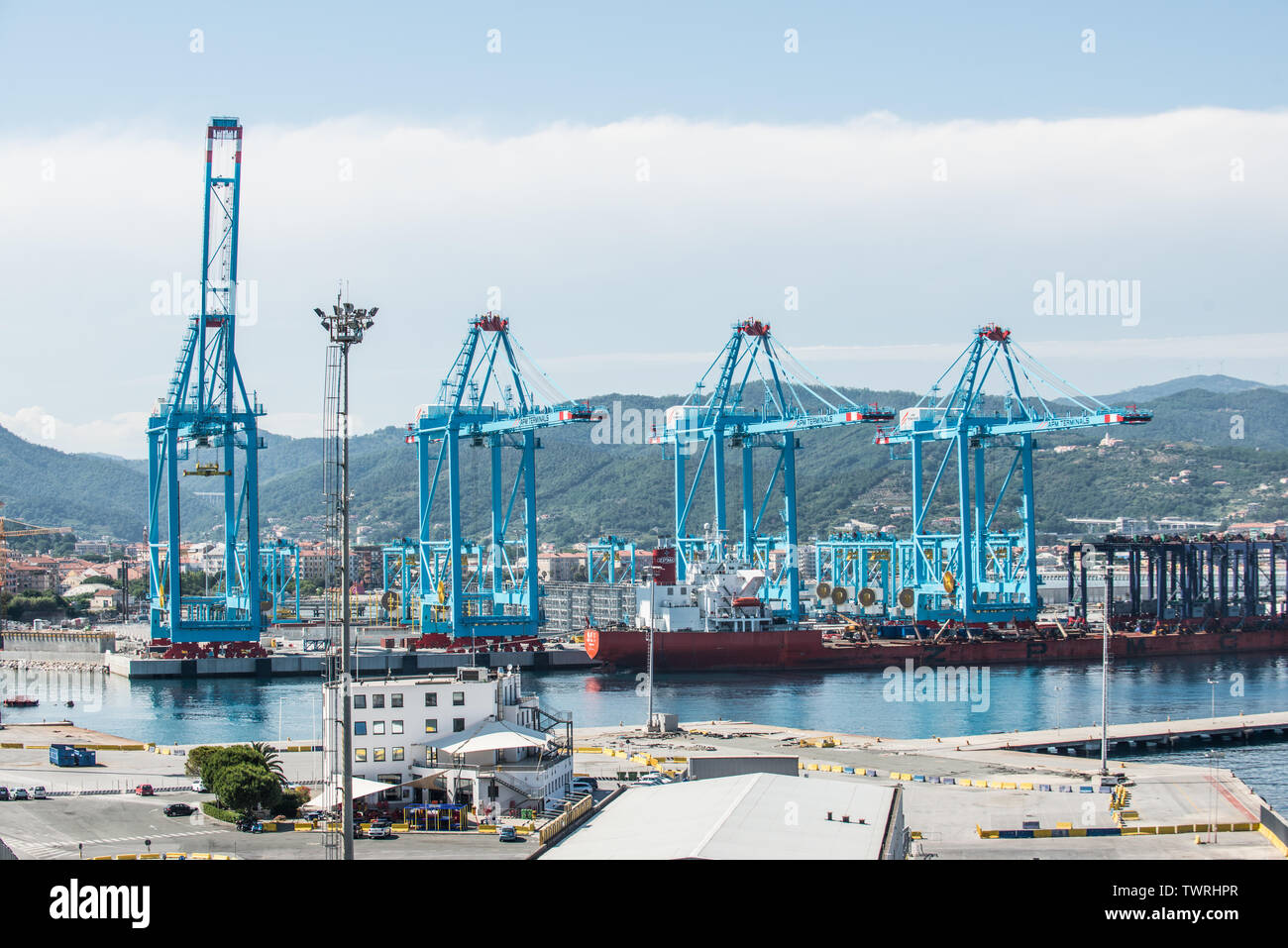 Work in progress during building of Vado Ligure port new cargo APM ...