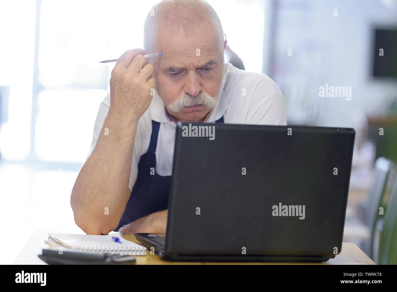 Sighing at work hi-res stock photography and images - Alamy