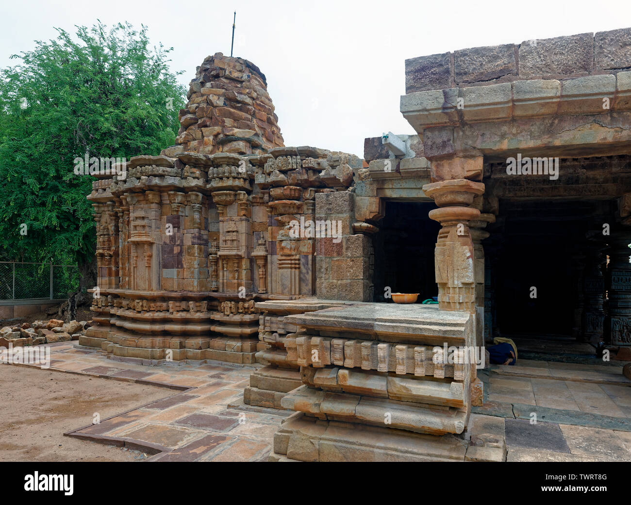 Old Hindu Banashankari temple Hubli Karnataka Stock Photo - Alamy